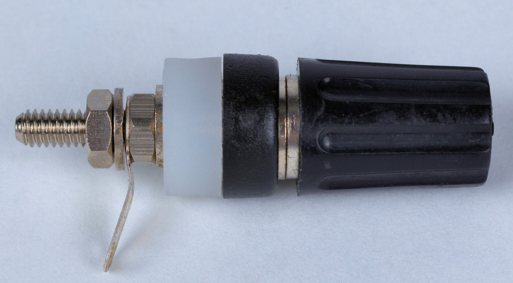 Ground Terminal On Power Supply at Darla Adkins blog